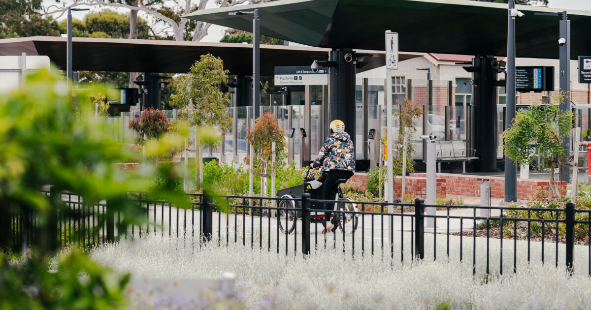 Hassell | Level Crossing Removal Project (LXRP)