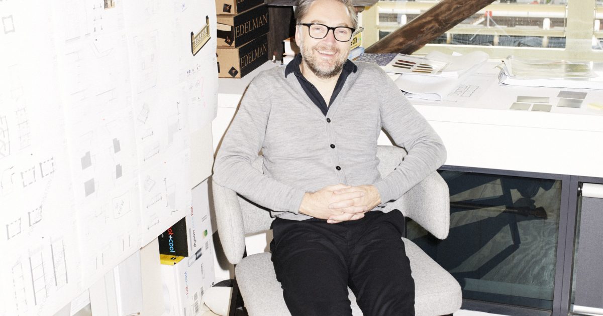 Hassell | Kevin Lloyd